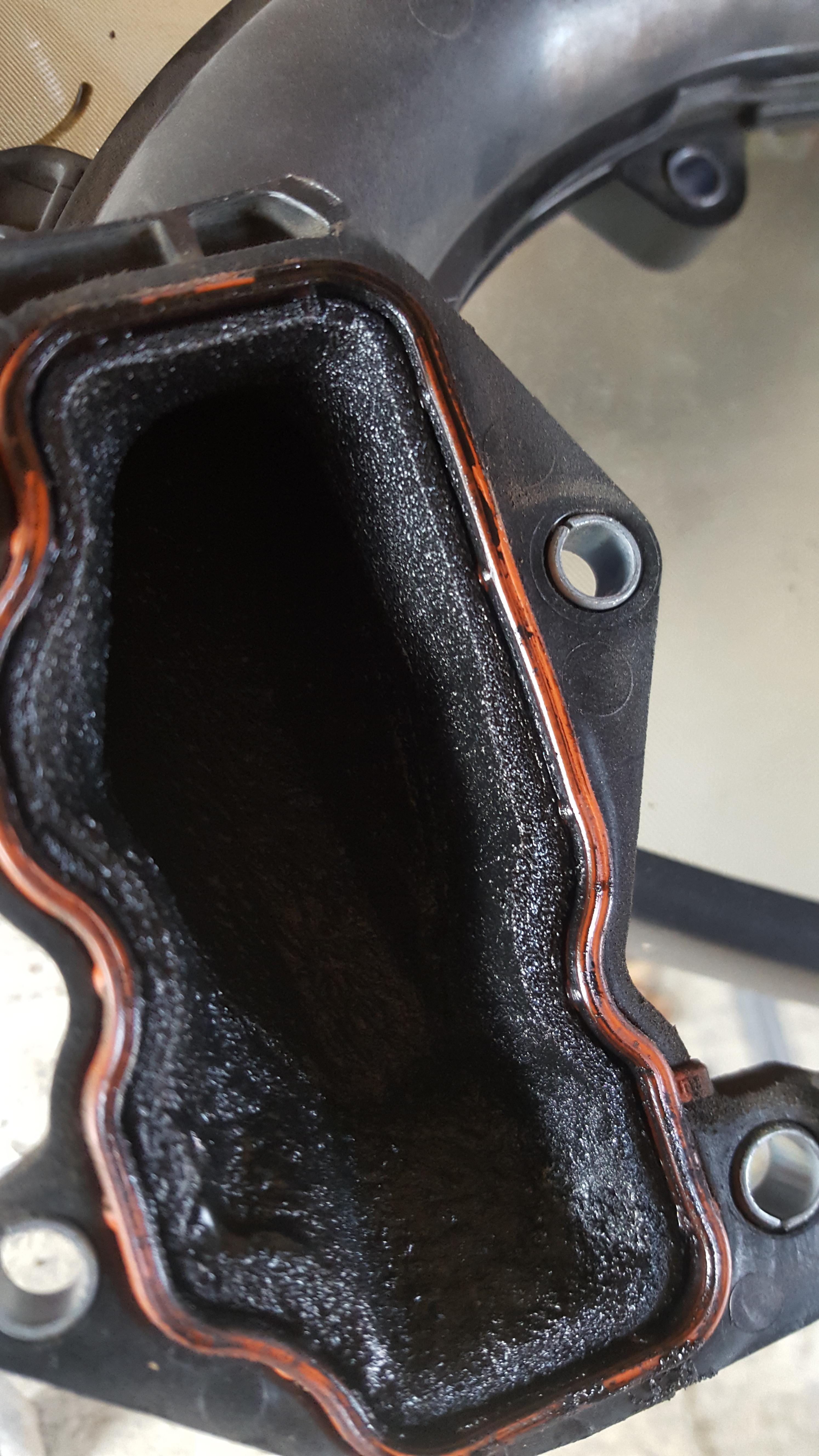 TDI Engine Carbon Buildup (Pictures) - Audi A3 (8P) Forum - Audi Owners ...
