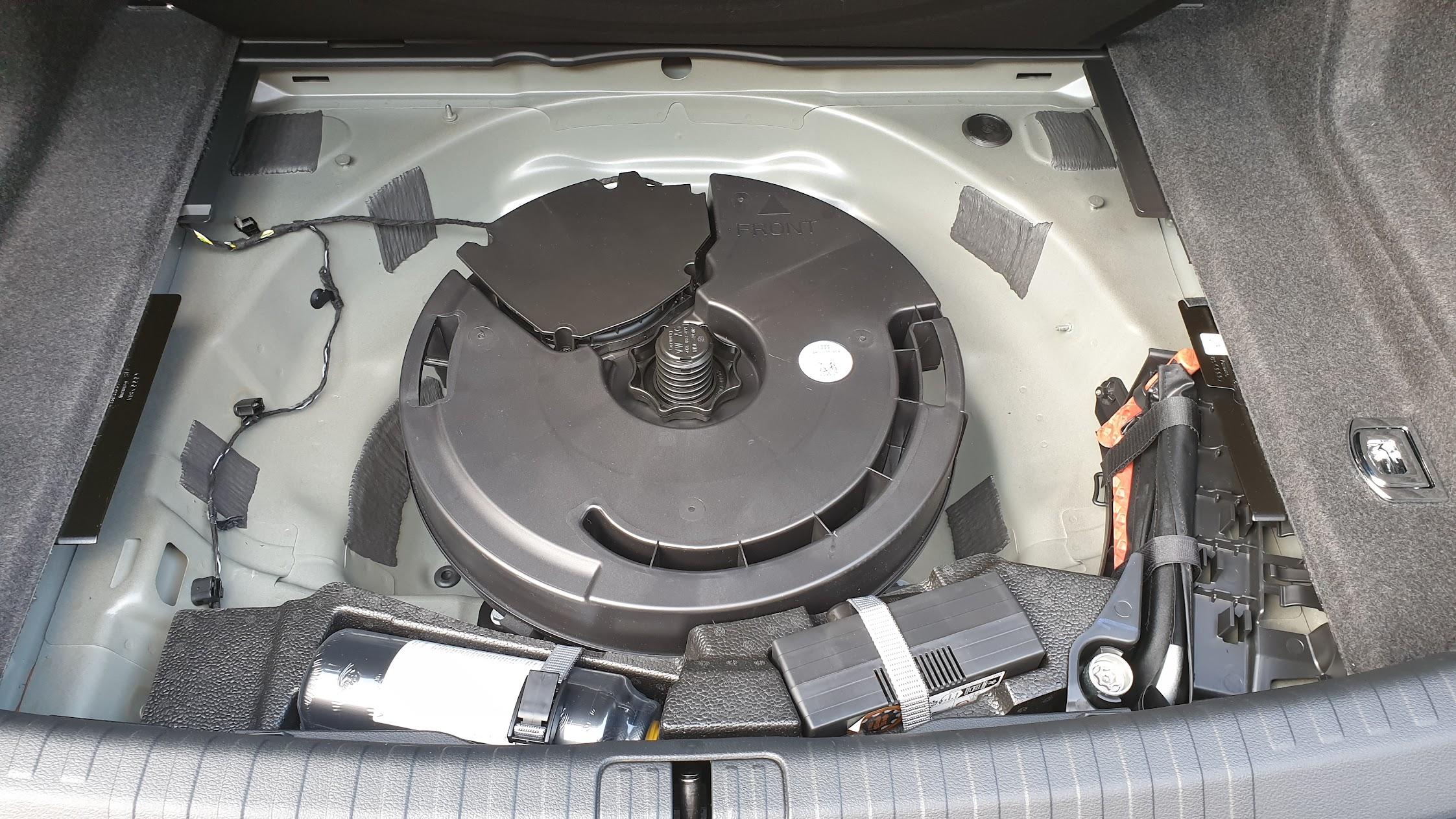 Which jack supplied with 40 TDI Quattro? - Audi A6 (C8) Forum - Audi ...